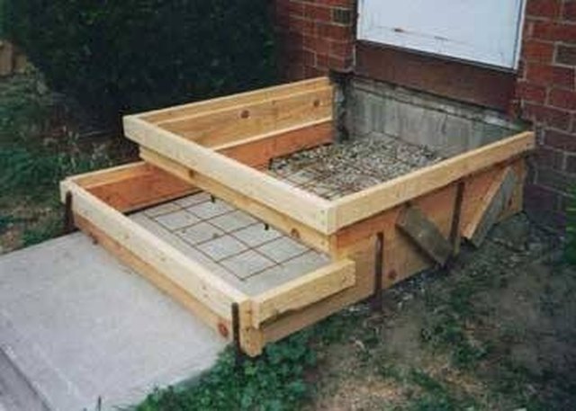 How To Install Concrete Steps Hunker